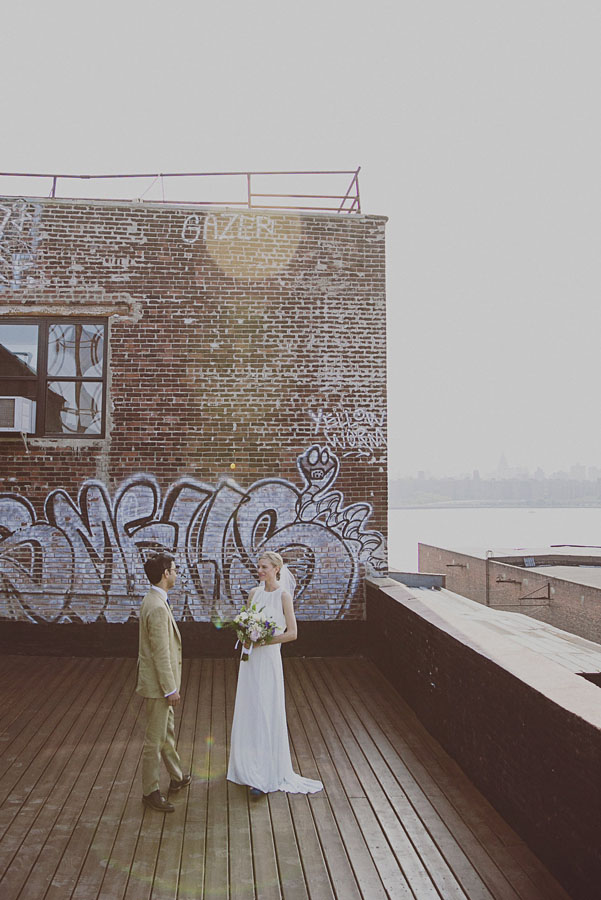 Real wedding: Skylar + Murty - Brooklyn Bride - Modern Wedding Blog